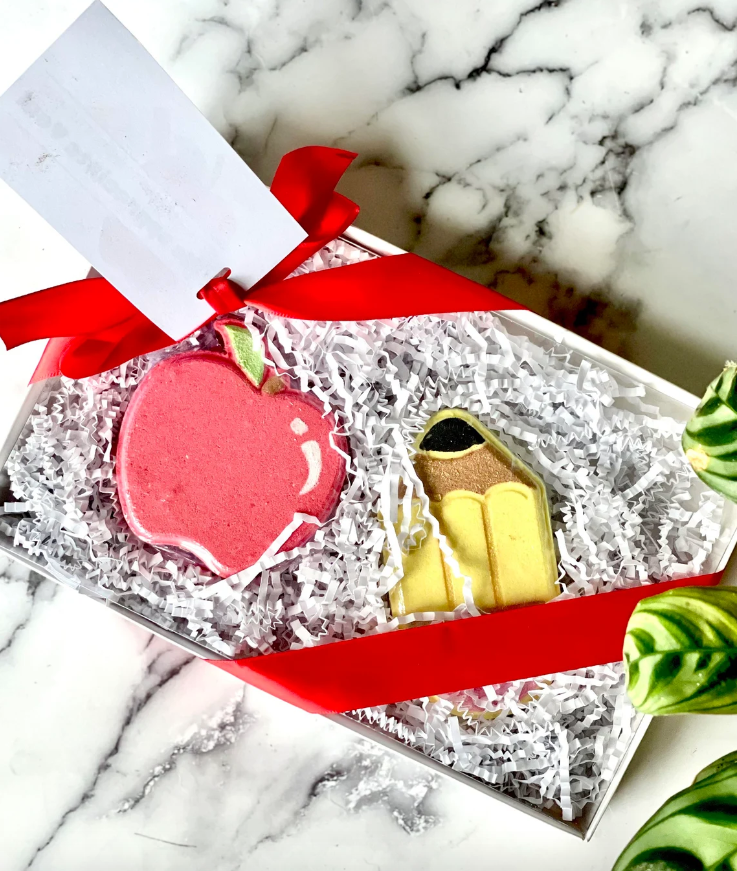 Teacher Appreciation Bath Bomb Gift Set | Lary's Designs